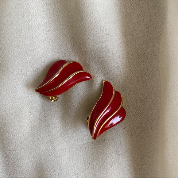 Vintage | Jewelry | Vintage Red Gold Leaf Flame Retro Classic Earrings ...